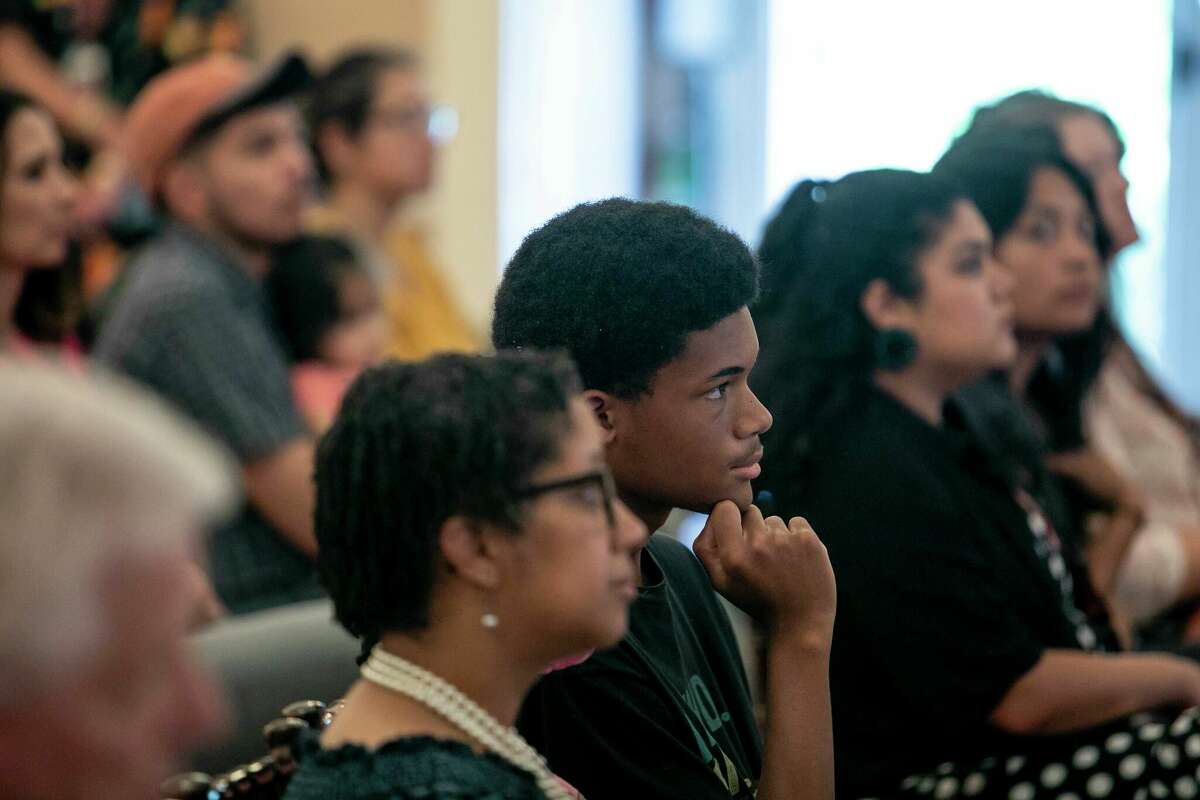 'Remembering Juneteenth' at Alamo moves, enlightens viewers