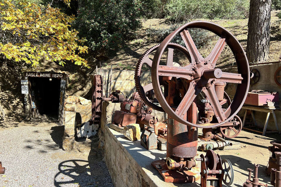 A California town, known for pie, also hides an underground day trip
