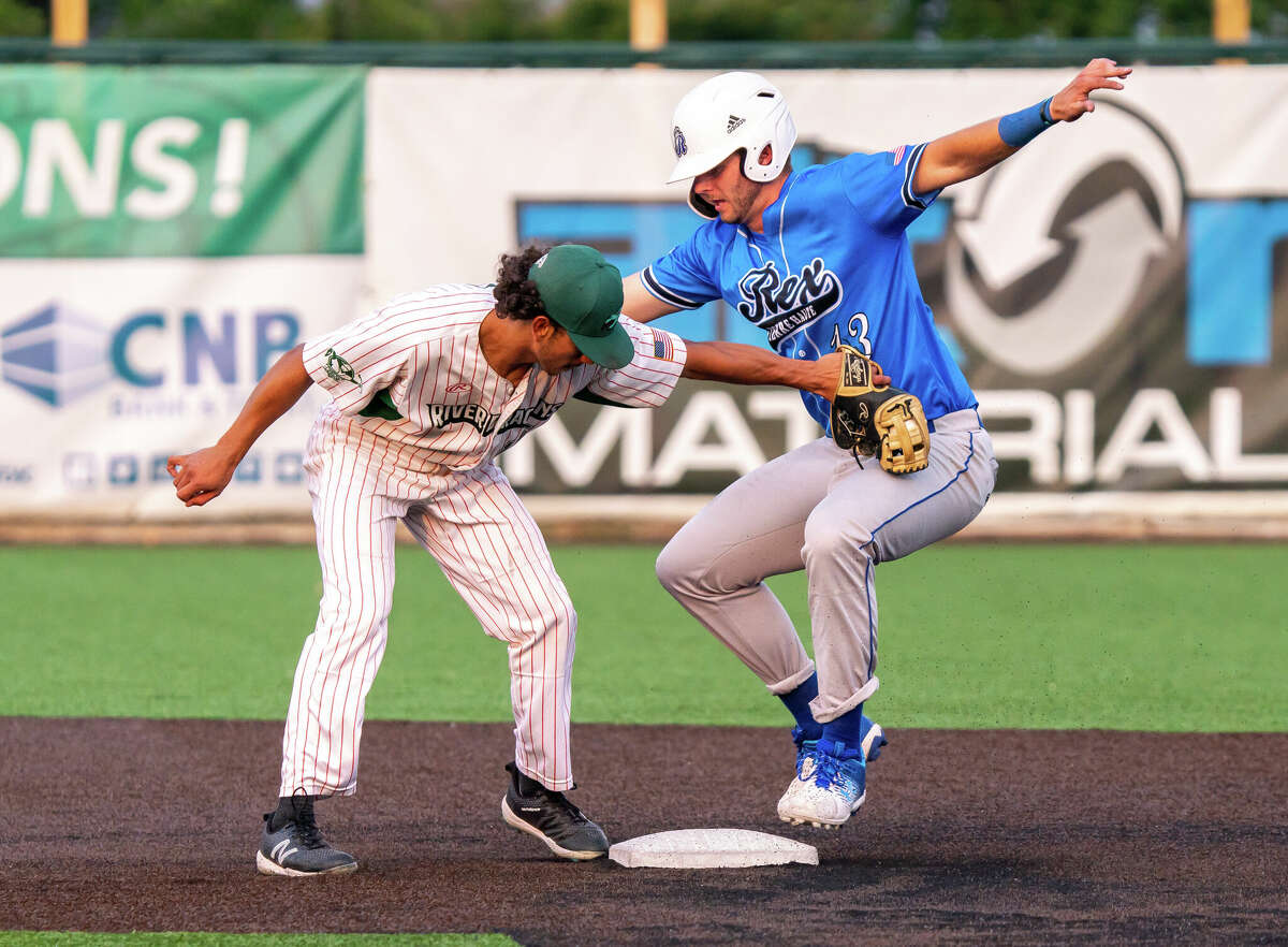 River Dragons score six in eighth in win over Rex Baseball