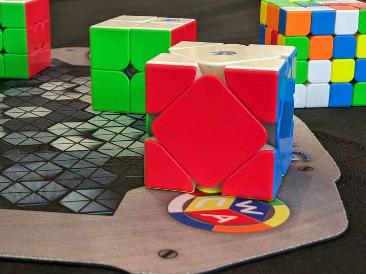Ready, set, 'cube.' Sharp minds compete in Albany competition