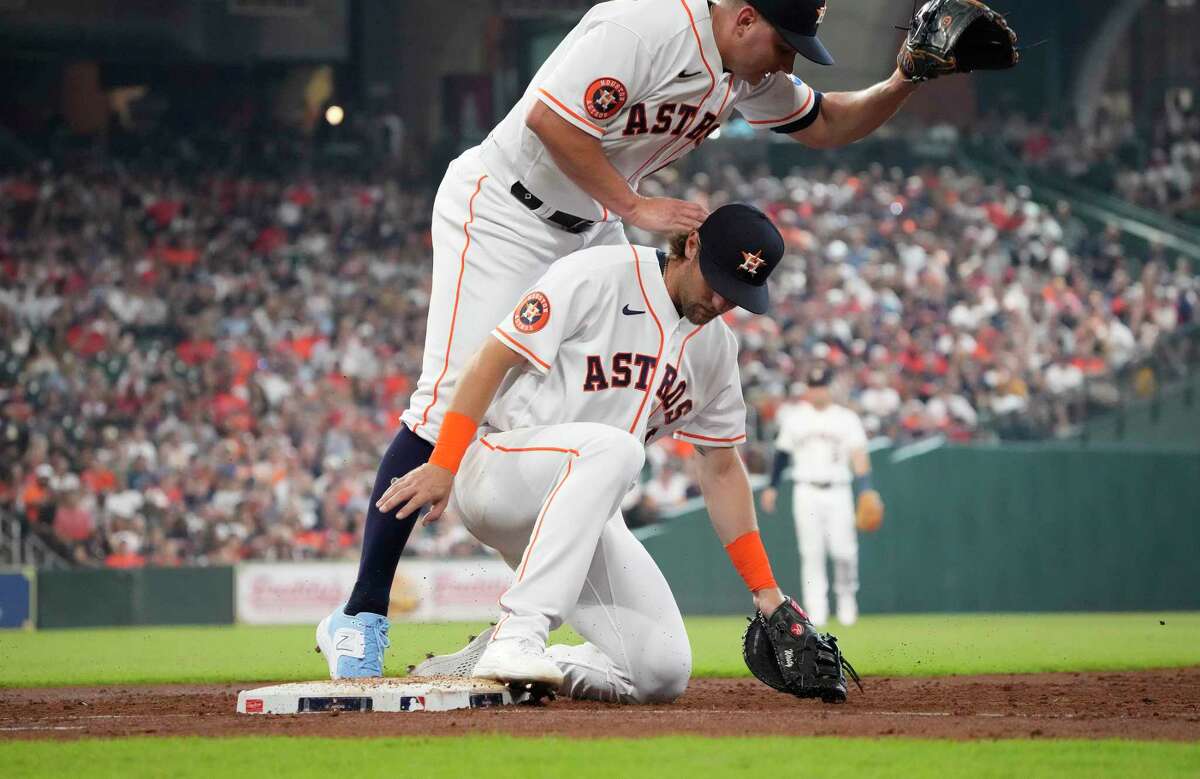 Houston Astros: Grae Kessinger draws rare start at first base