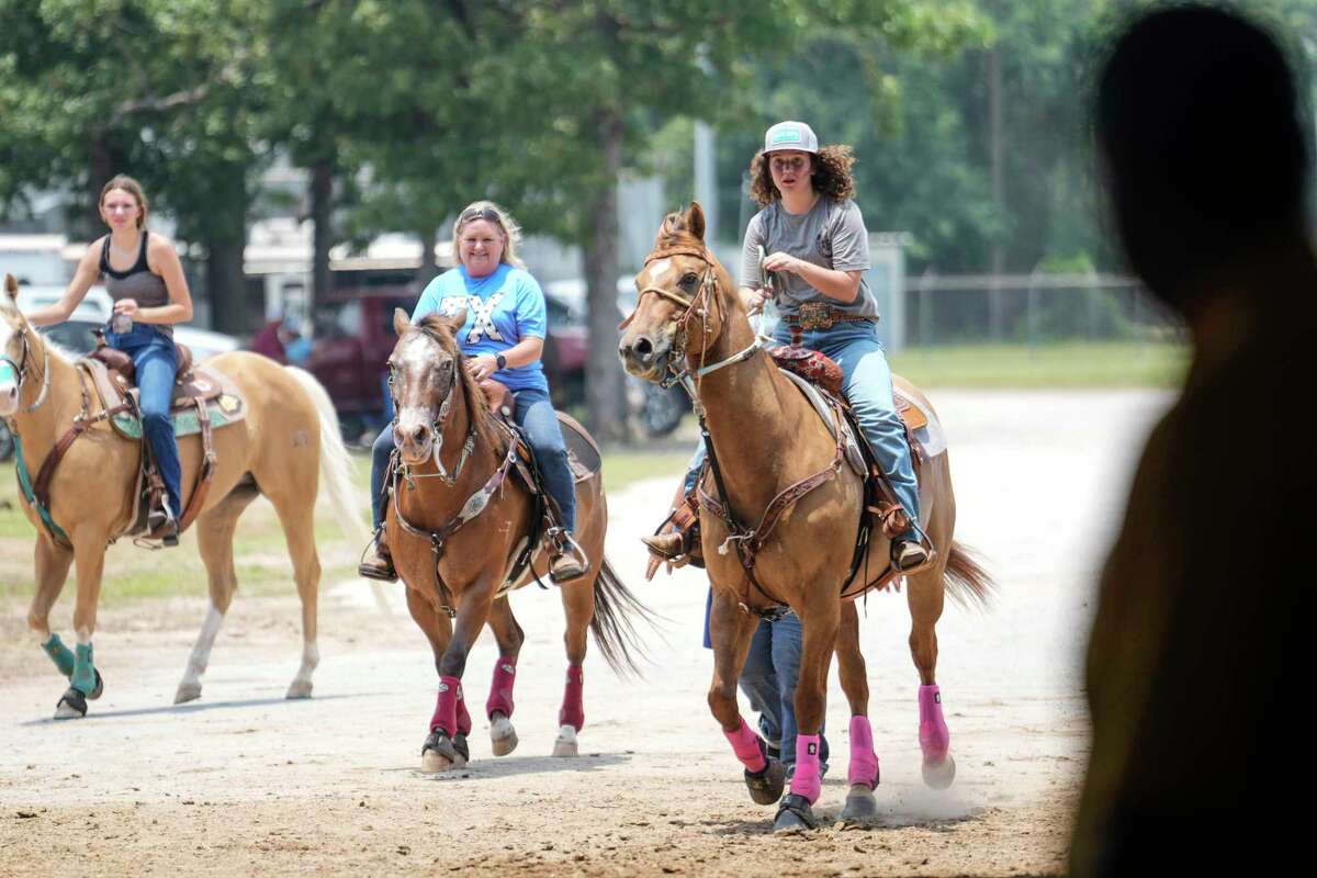 Conroe barrel-racing fundraiser benefits special needs community