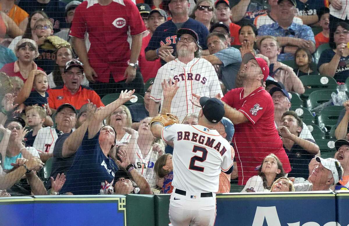 Houston Astros trounced by Cincinnati Reds for 3rd straight loss