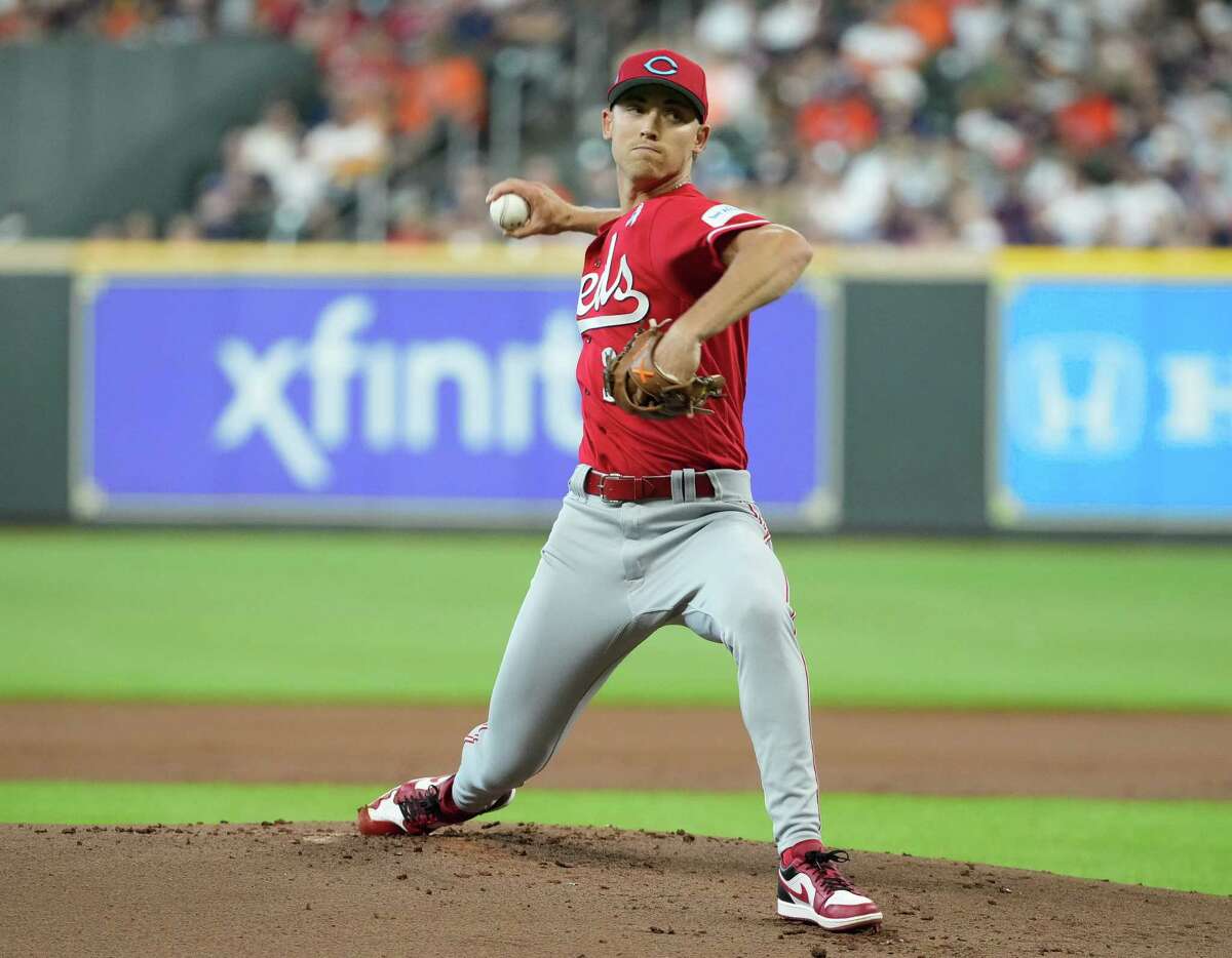 Houston Astros: Alex Bregman error leads to fourth loss in a row