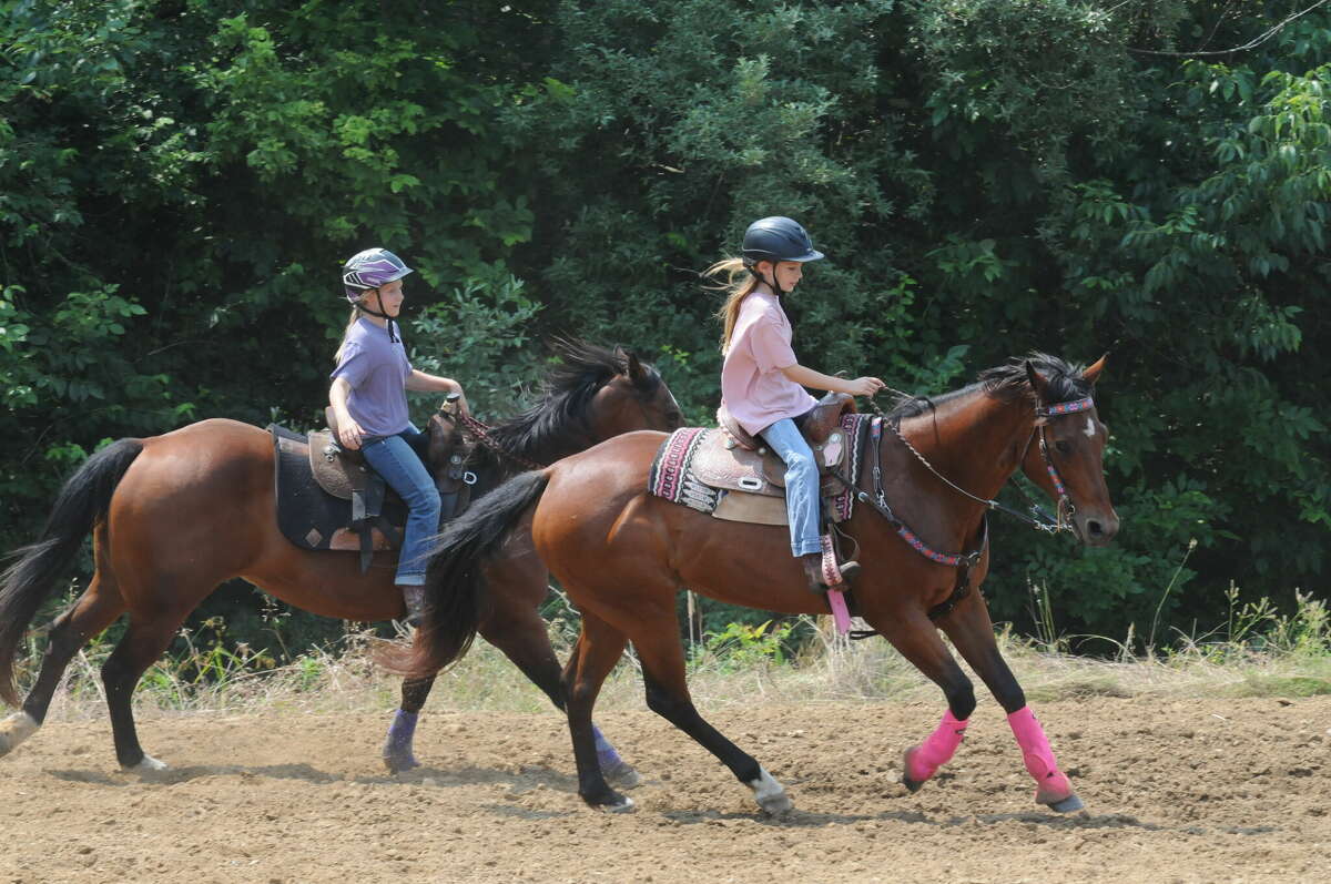 Barrel racers take to Illinois Boots and Saddle Club Arena in Alton