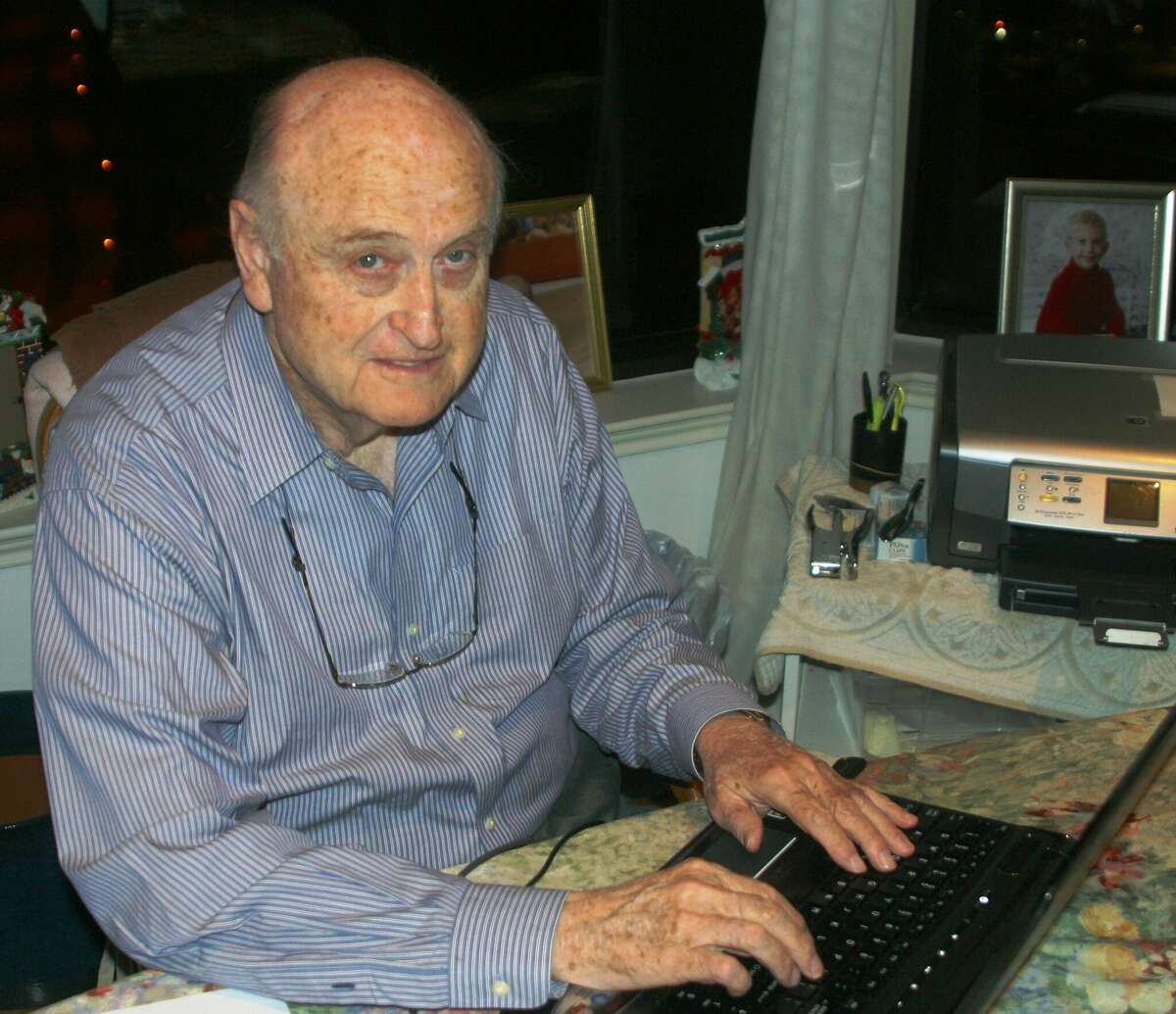 Former Houston ISD superintendent Billy Reagan dies at 92