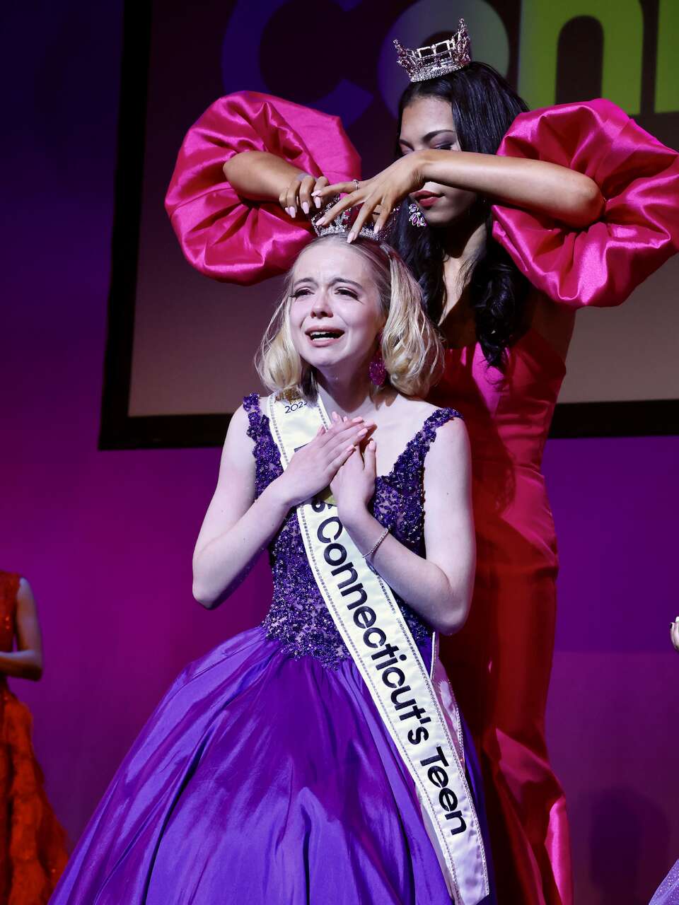 Miss CT and Miss CT Teen crowned Sunday at Mohegan Sun