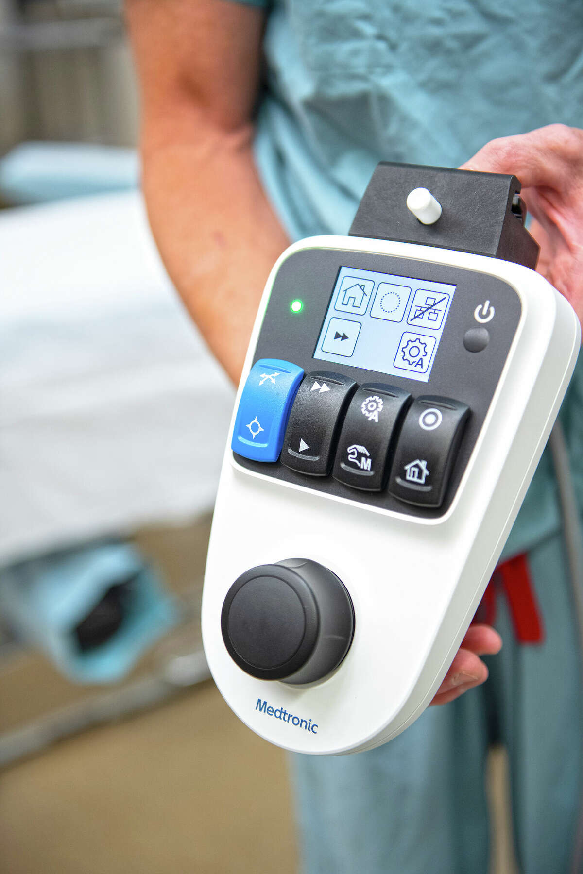 Neurosurgeon performs robot-assisted brain procedure