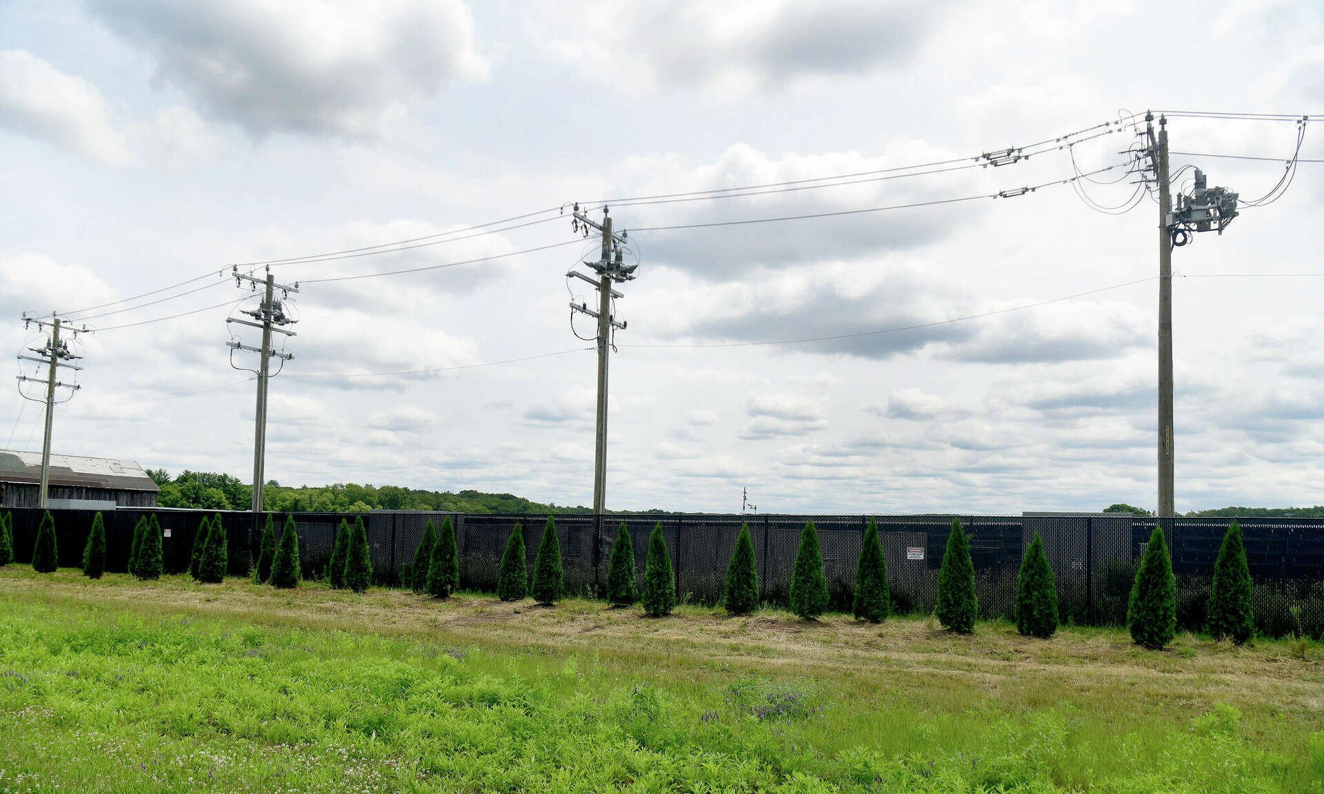 East Windsor solar farm leads to complaints from residents, officials