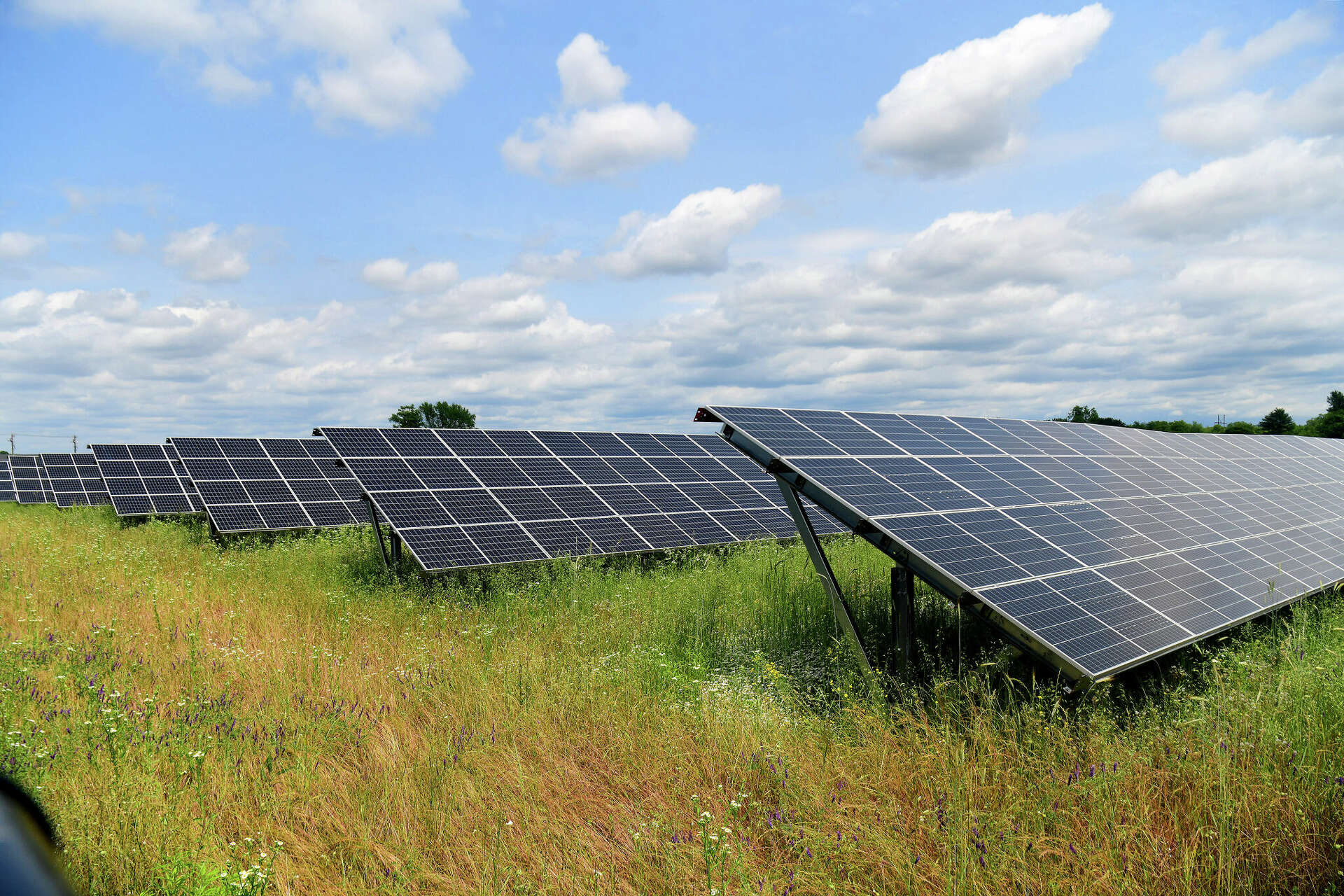 East Windsor solar farm leads to complaints from residents, officials