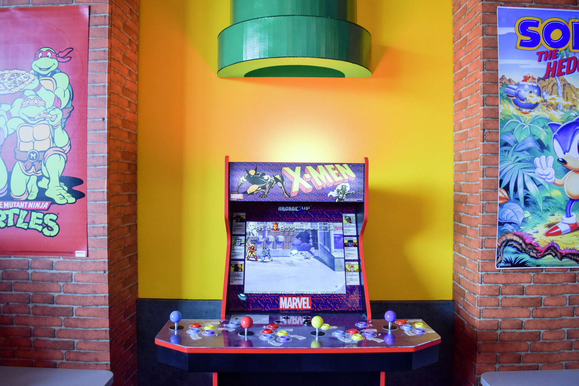 Houston dessert bar transforms like a cosplayer every month