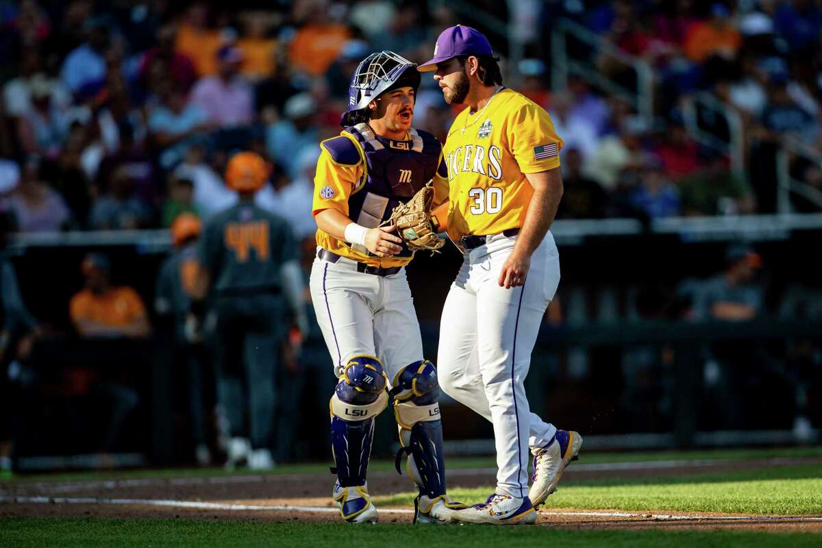 LSU baseball: Tigers shut out Tennessee to advance
