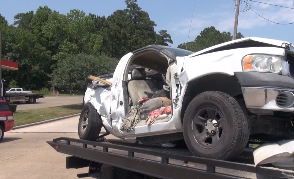 7 people hospitalized in Conroe crash involving at least 10 vehicles