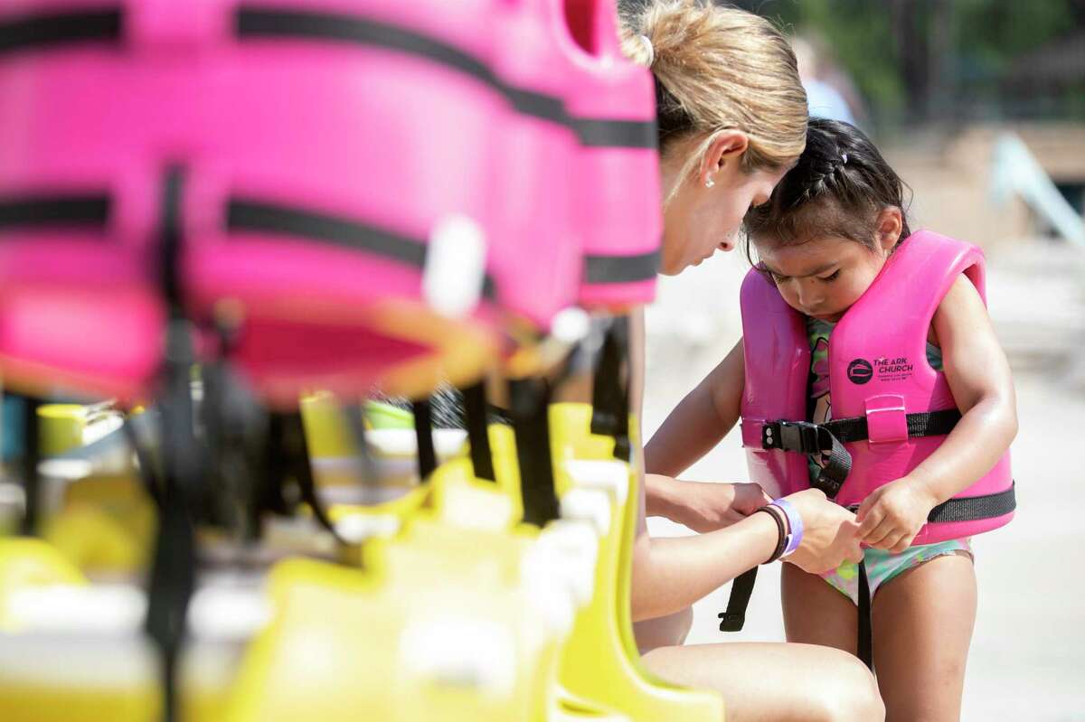 Montgomery County's string of triple-digit temperatures persist