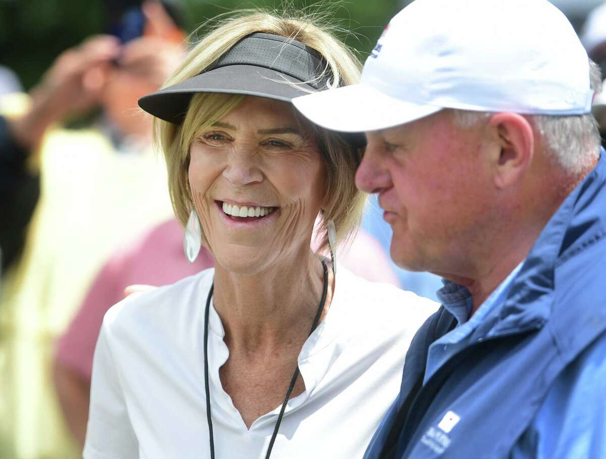 Geno Auriemma, Dan Orlovsky weigh in on UConn Big 12 rumors