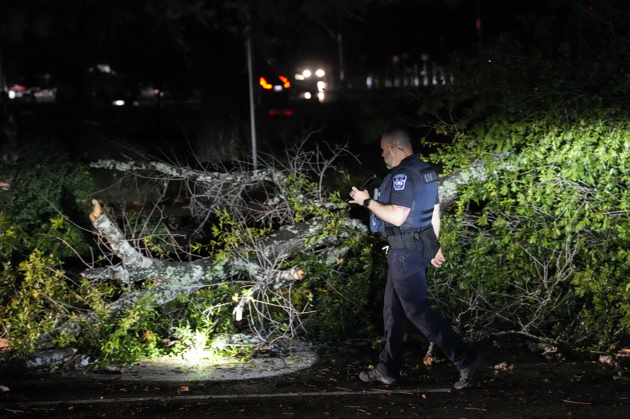 Houston weather: Powerful overnight storm knocks out power to 115K