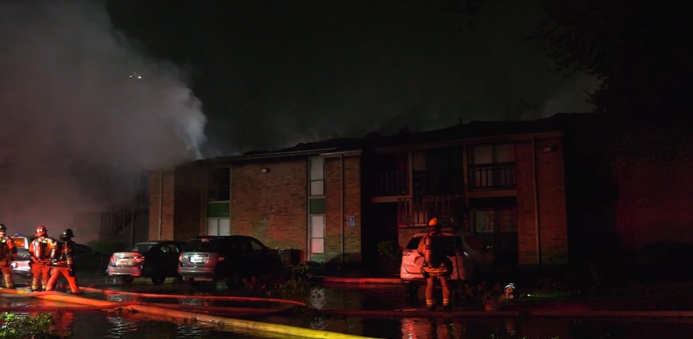Fire breaks out at apartment complex, 16 units damaged, officials said