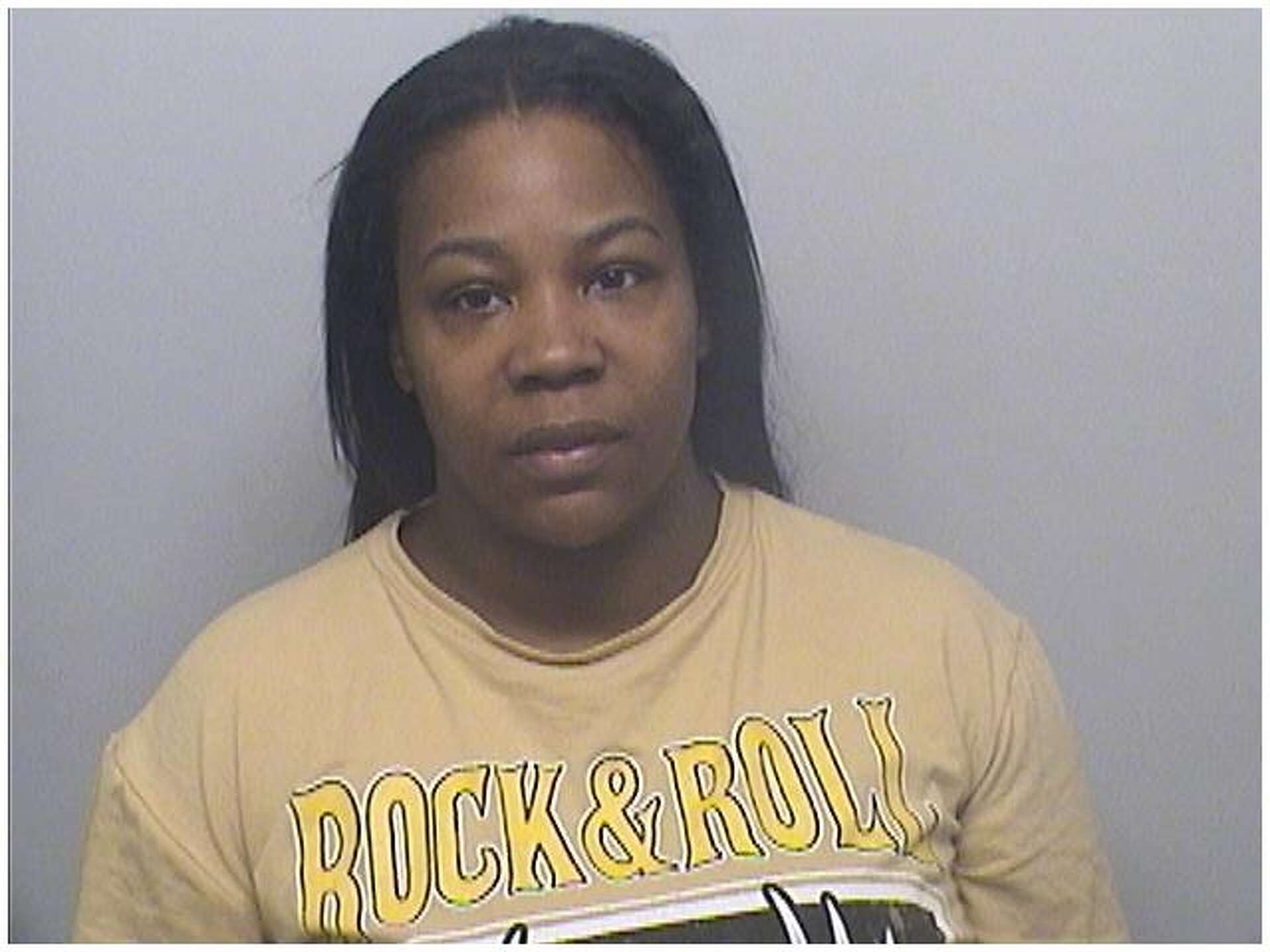 Ex-Stamford postal worker gets 2 years in prison for stealing mail