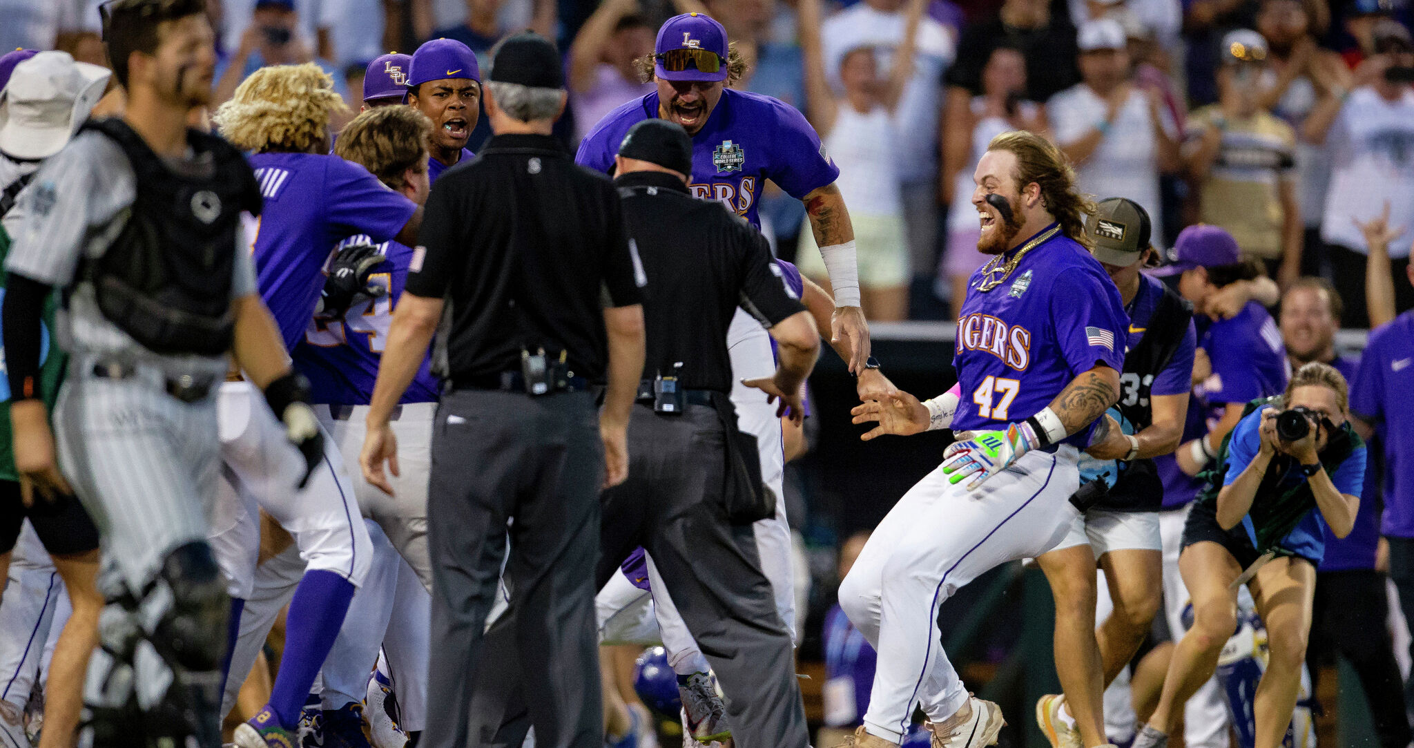 LSU defeats Wake Forest to advance to College World Series finals