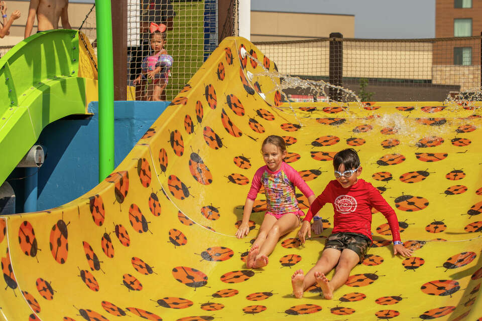 Kalahari Resorts opens new 900-foot river and outdoor waterpark