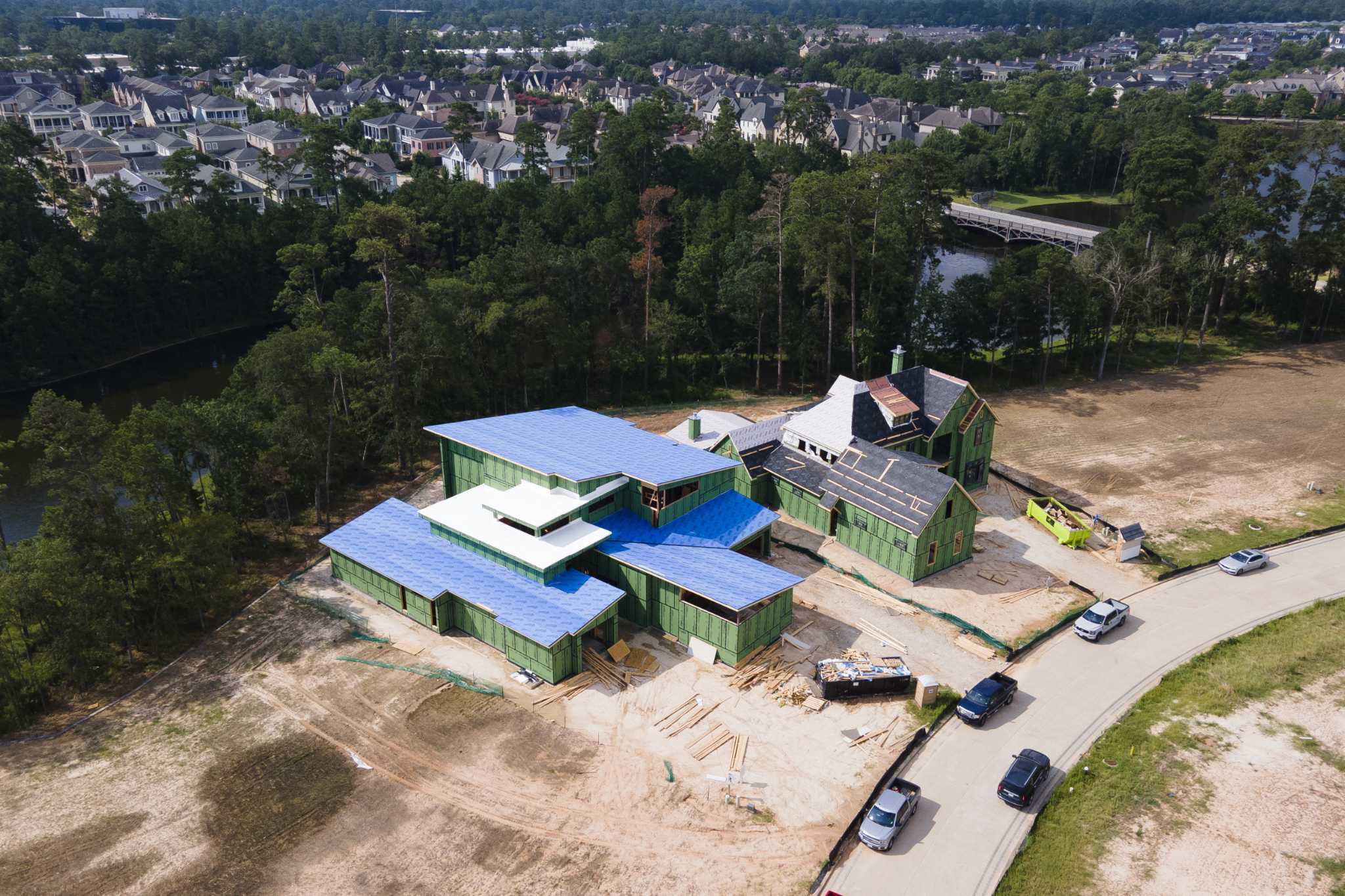 Grogan's Mill: Guide to The Woodlands' oldest village