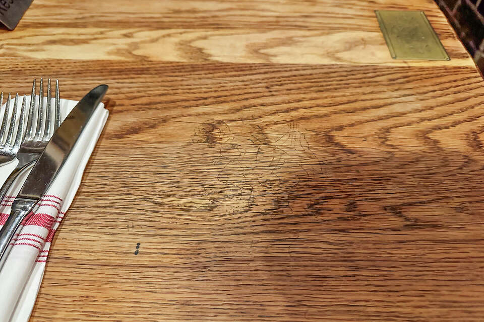 The classic LA restaurant where people can't stop staring at table 31