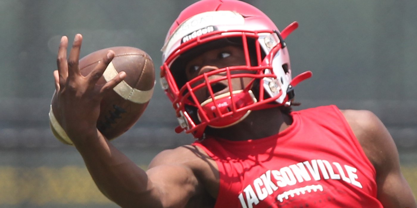 JHS receivers make 2 truly remarkable catches at 7-on-7