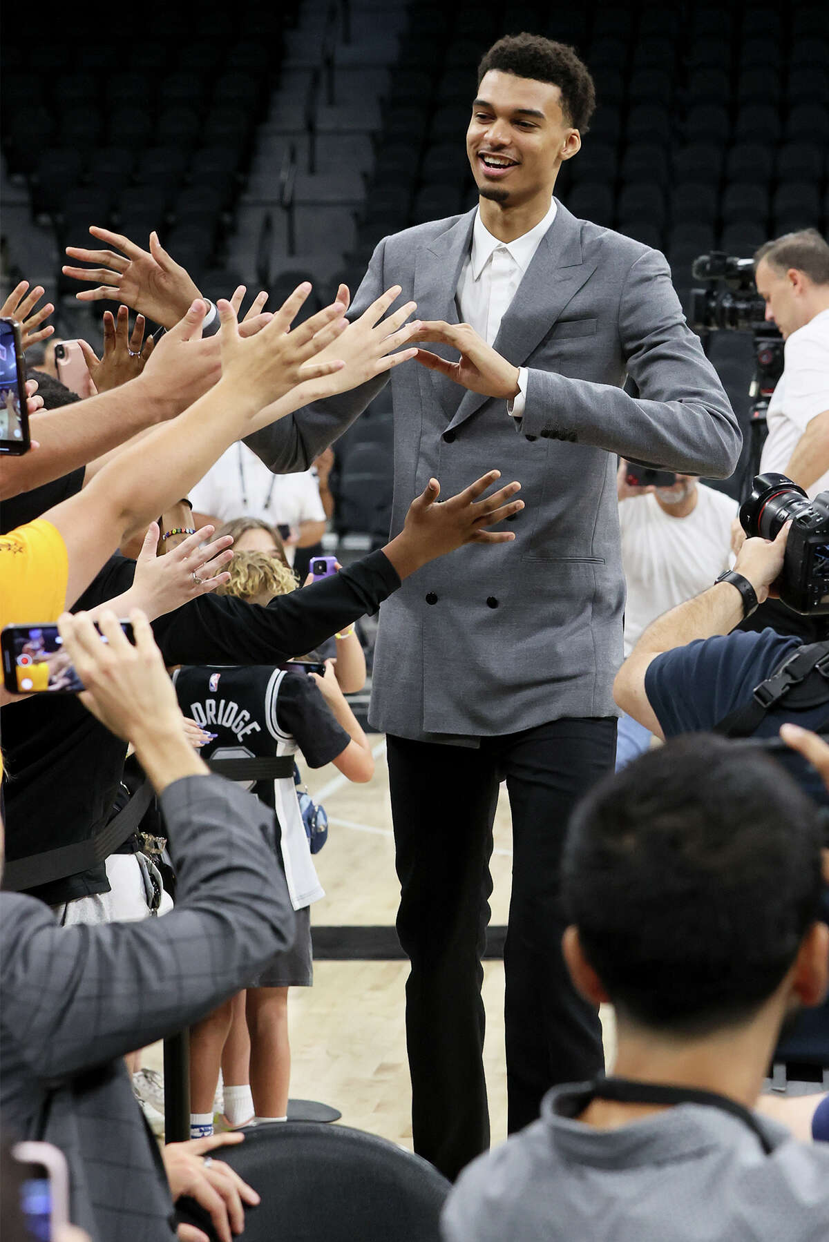 For Victor Wembanyama and San Antonio Spurs, a blissful beginning