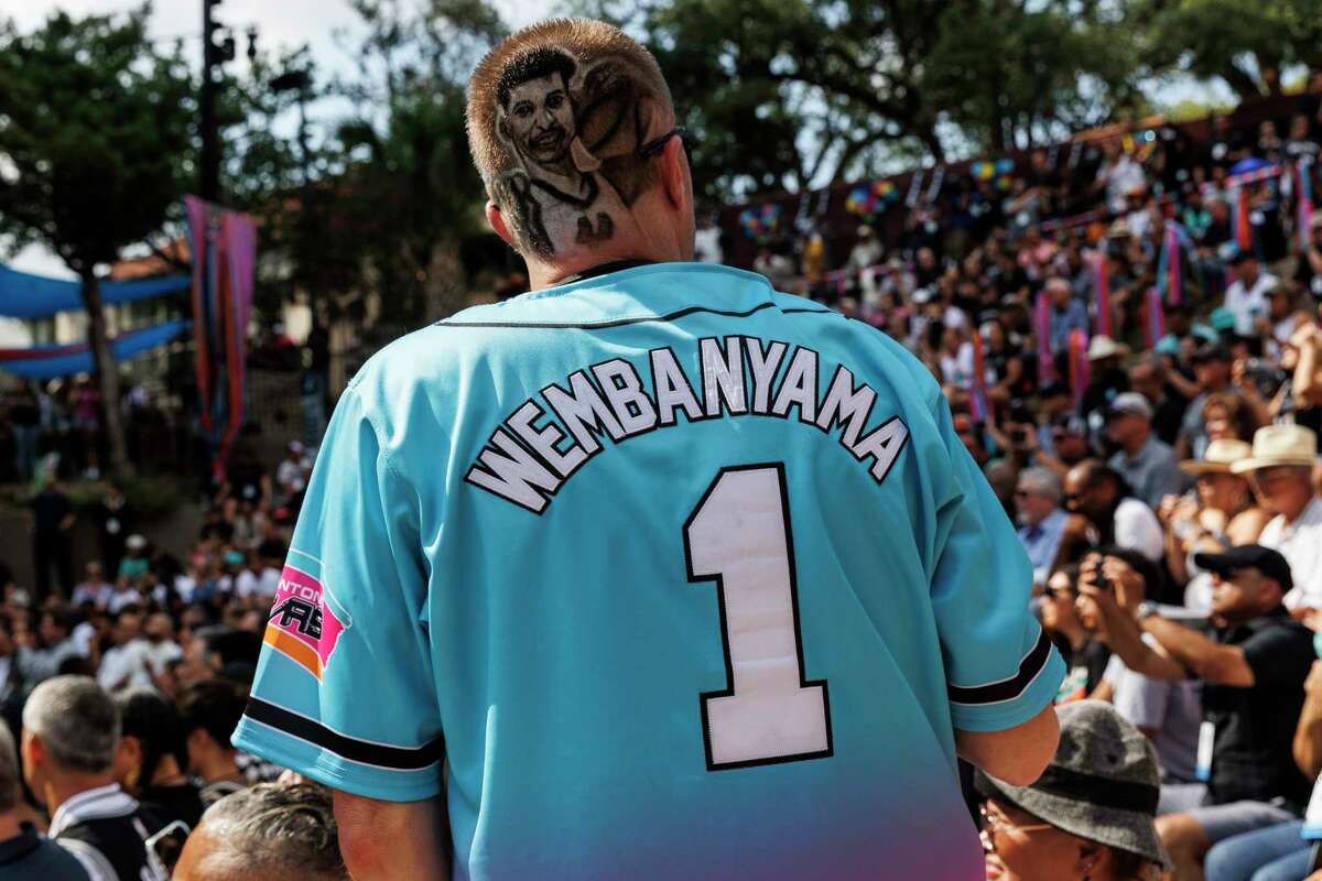 As Victor Wembanyama arrives, normal bids adieu for San Antonio Spurs