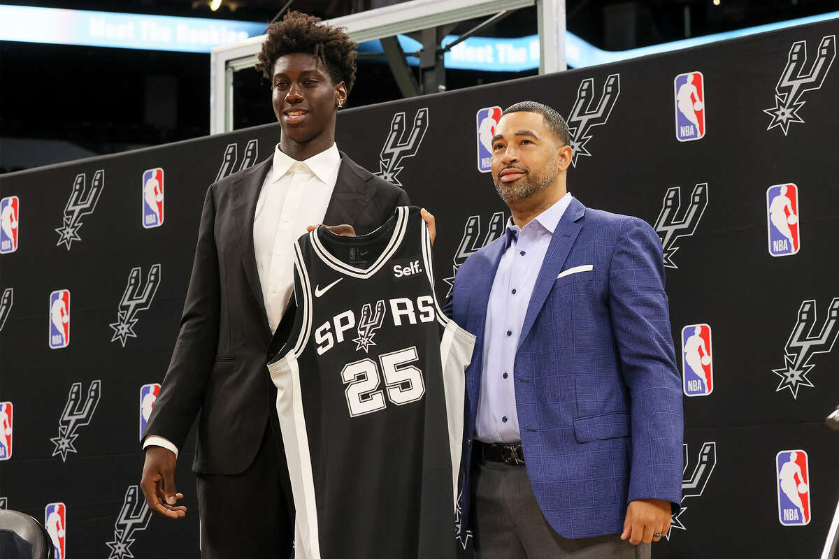 For Victor Wembanyama and San Antonio Spurs, a blissful beginning