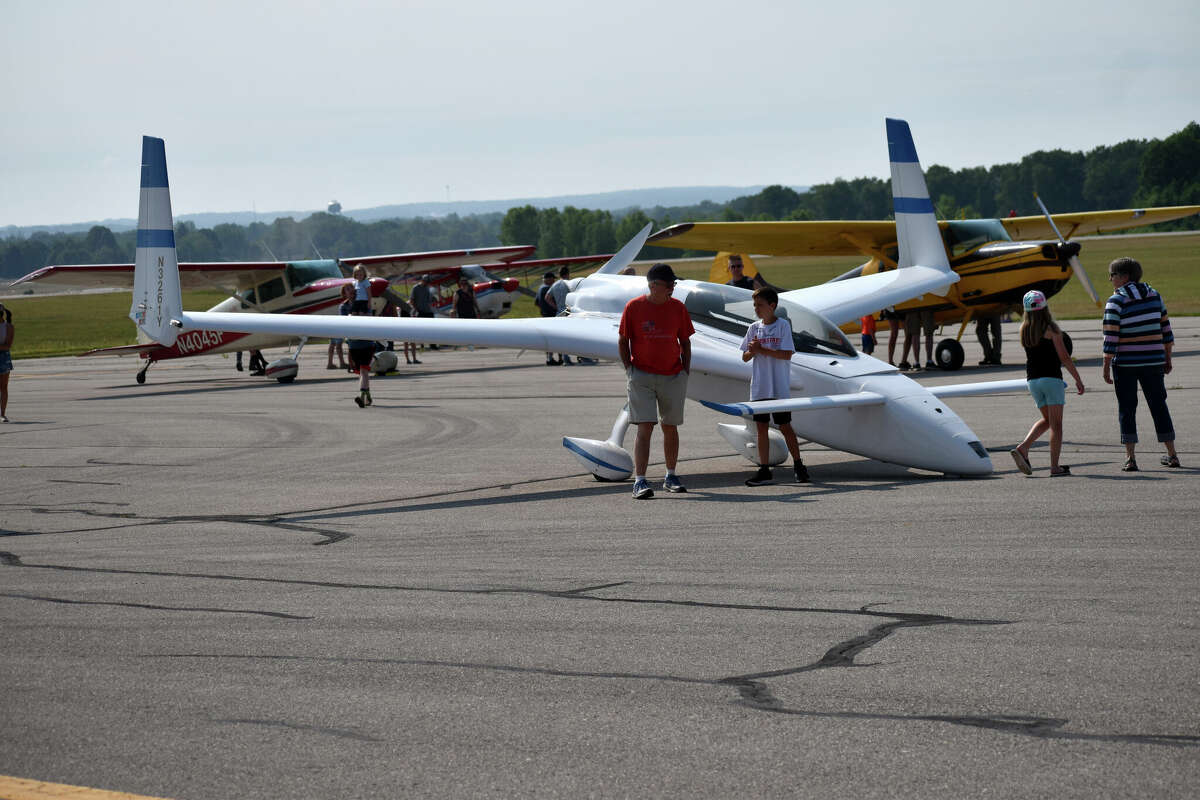 2023 Air Fest brings 30 planes to Roben-Hood Airport in Big Rapids