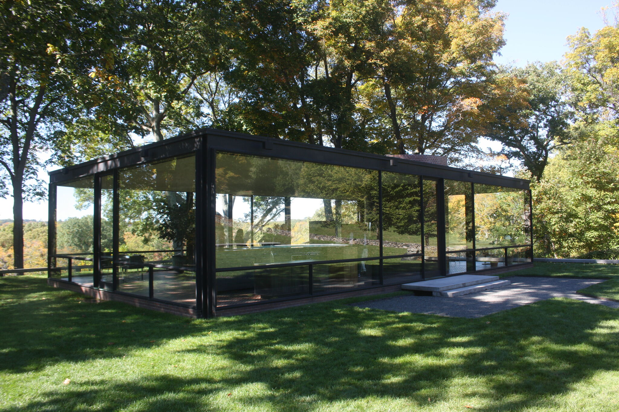 New Canaan's Glass House to reopen for its 75th season