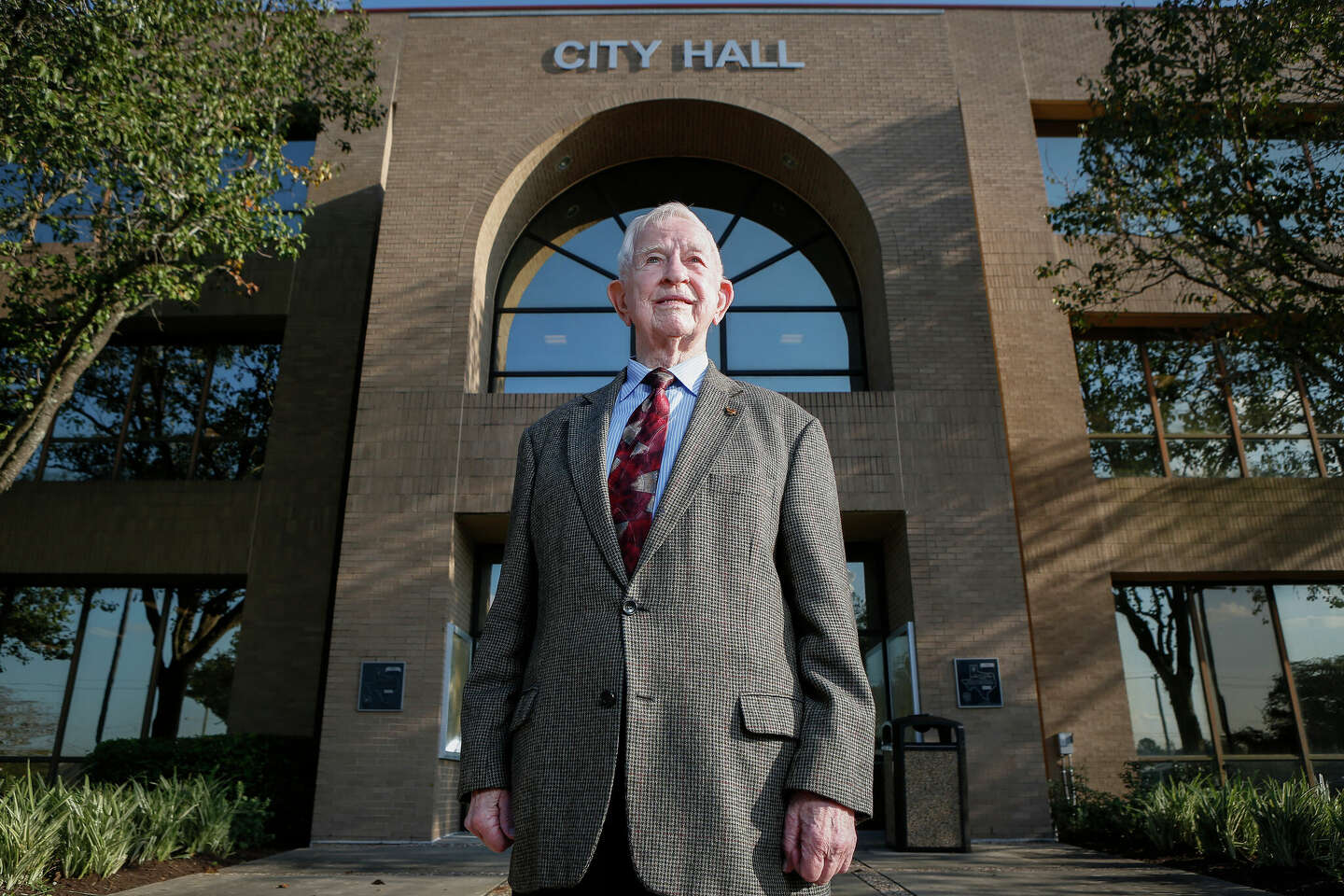 Pearland's Tom Reid, mayor for 4 decades, remembered after death
