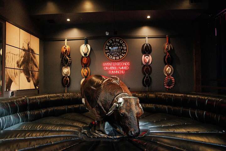 Why techies are obsessed with San Francisco’s faux country bar