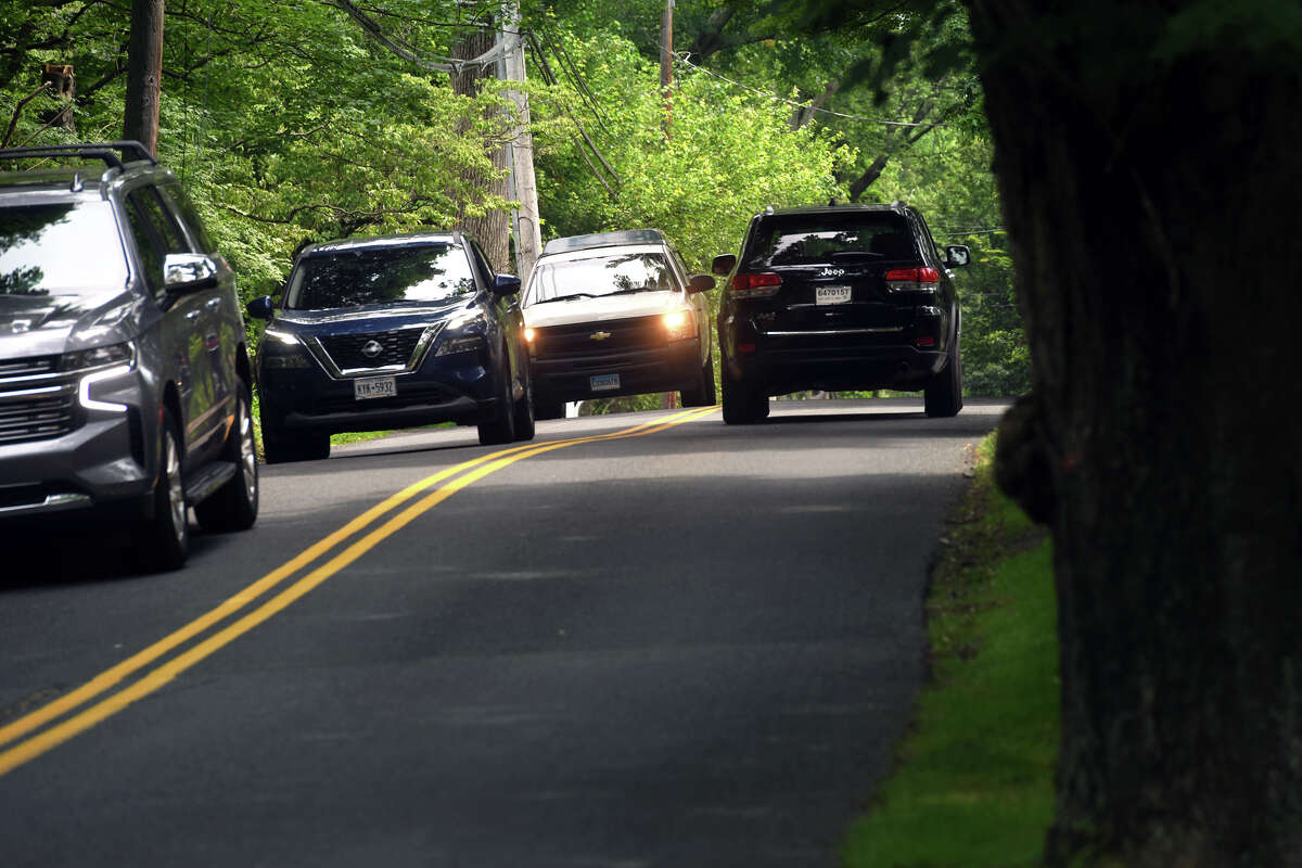 Deaths prompt call for improvements on Fairfield's Redding Road
