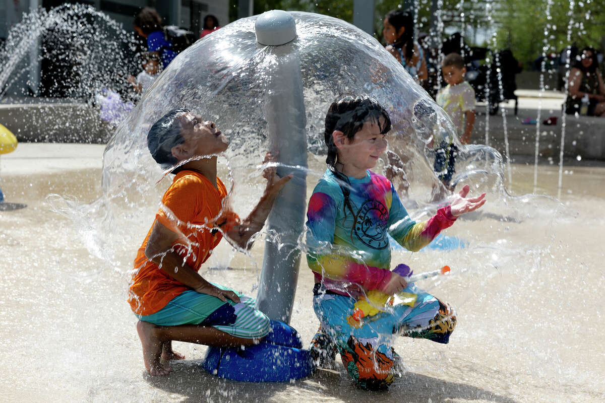 The must-see water parks and splash pads in and around San Antonio