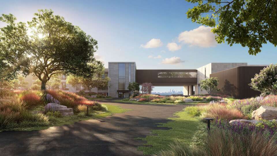 Four Seasons building luxury residential development on Lake Austin