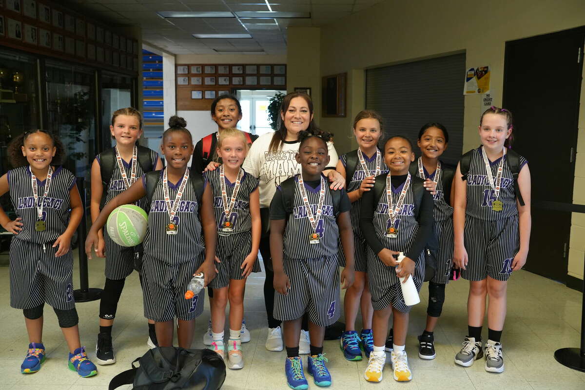PHOTO GALLERY: Plainview Lady Legacy takes first at Hoop 10 tournament
