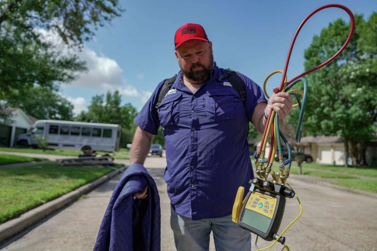 Houston heat wave: Meet the man everyone is calling as temps skyrocket