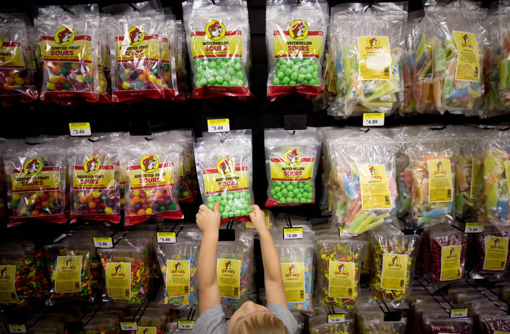 Buc-ee's Bud-ee ranks 22 favorite Texas gas station items