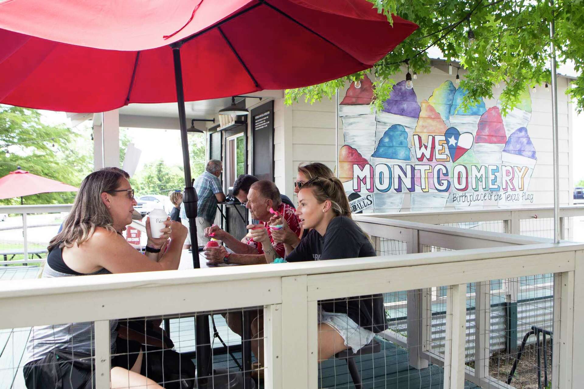 Lottie's Shivers, Paleta Bar offer unique snow cones for the summer