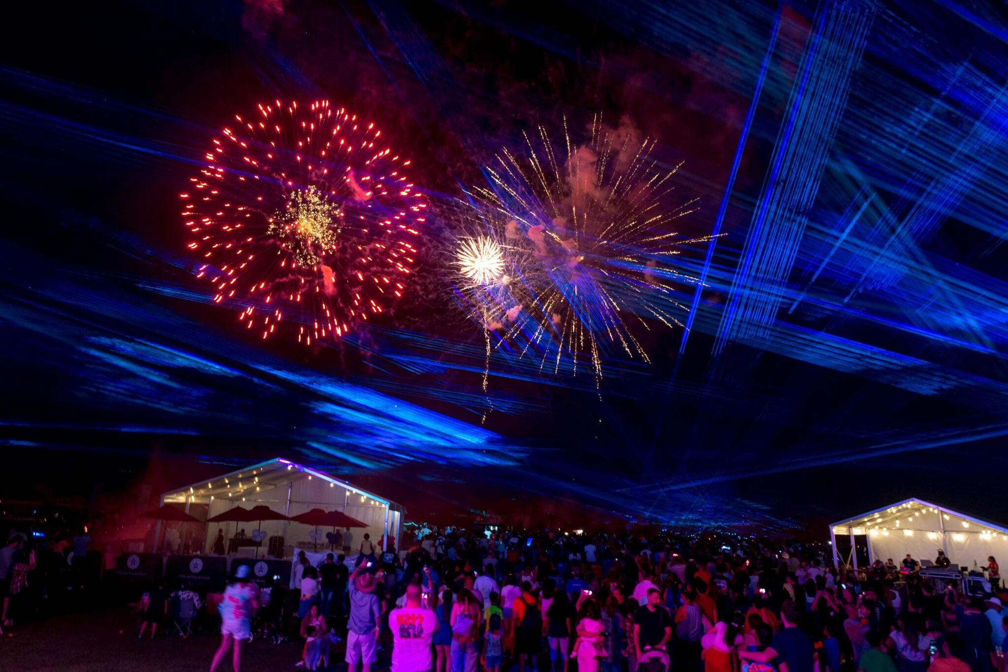 Where to watch July 4th fireworks for Houston suburbs
