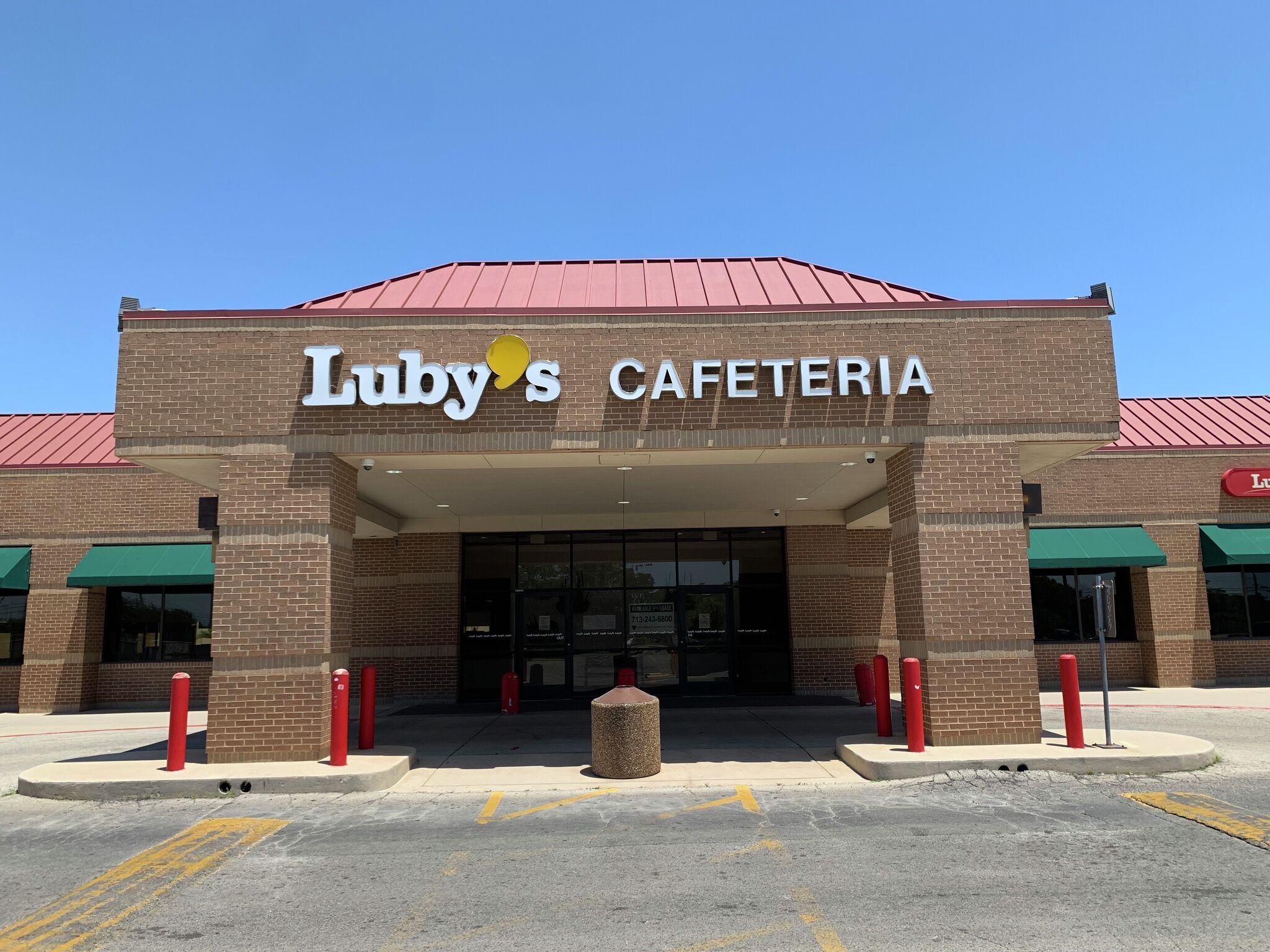 We ate at the new Hot Joy ahead of its grand reopening