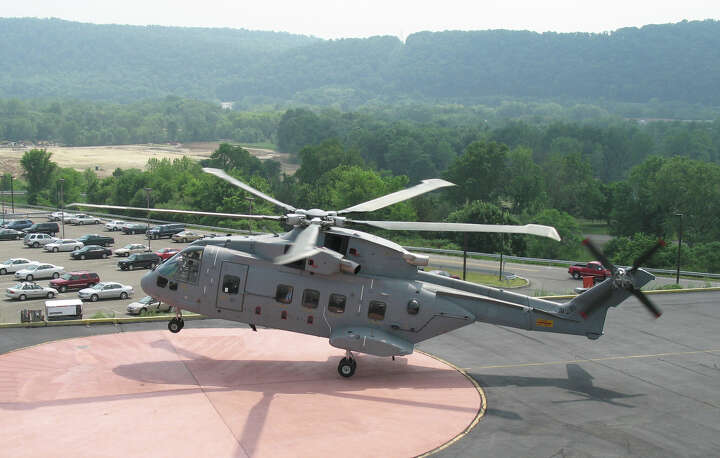Sikorsky continues as White House helicopter of choice