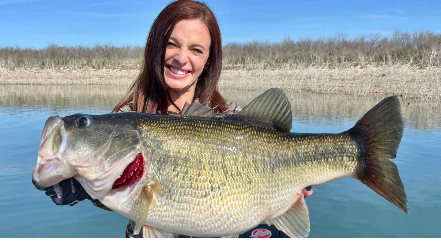 World record largemouth bass caught by angler at Texas lake