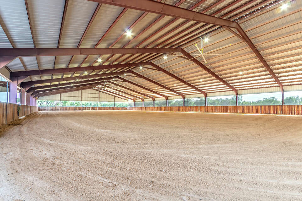 RPX Ranch in North Texas hits market as a luxury cowboy home