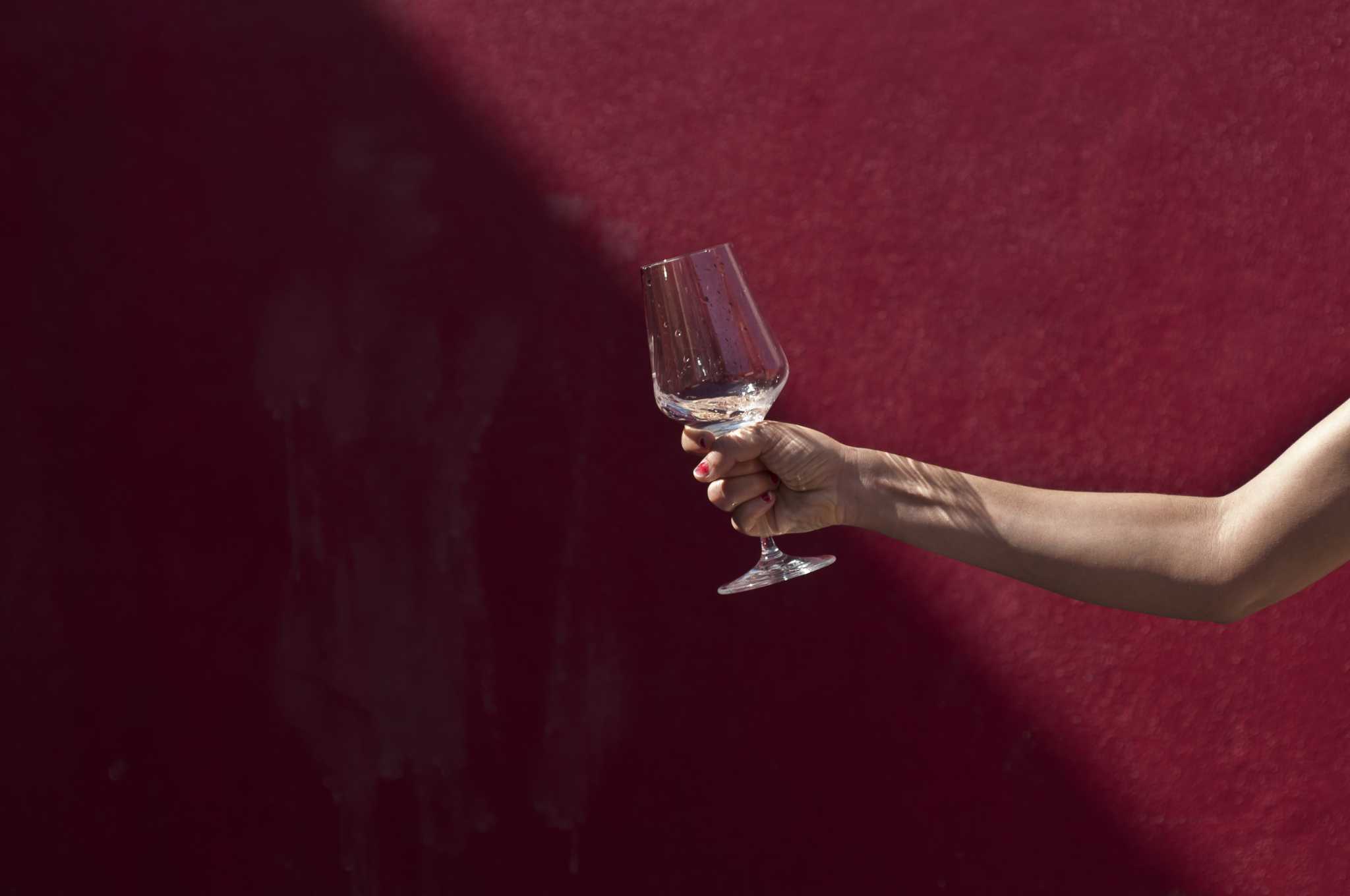What it's like to be a pregnant wine critic