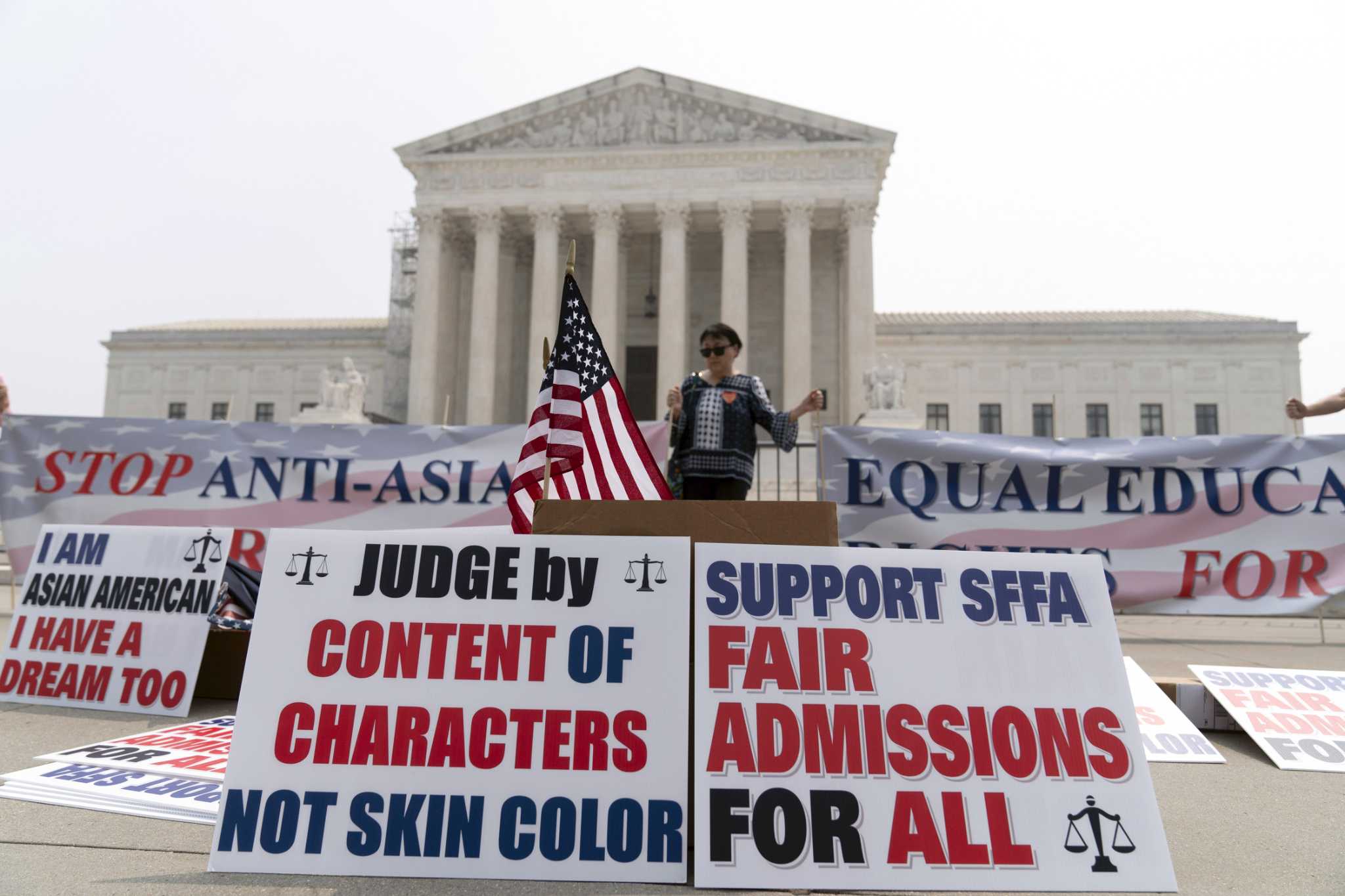 Supreme Court strikes down affirmative action in college admissions
