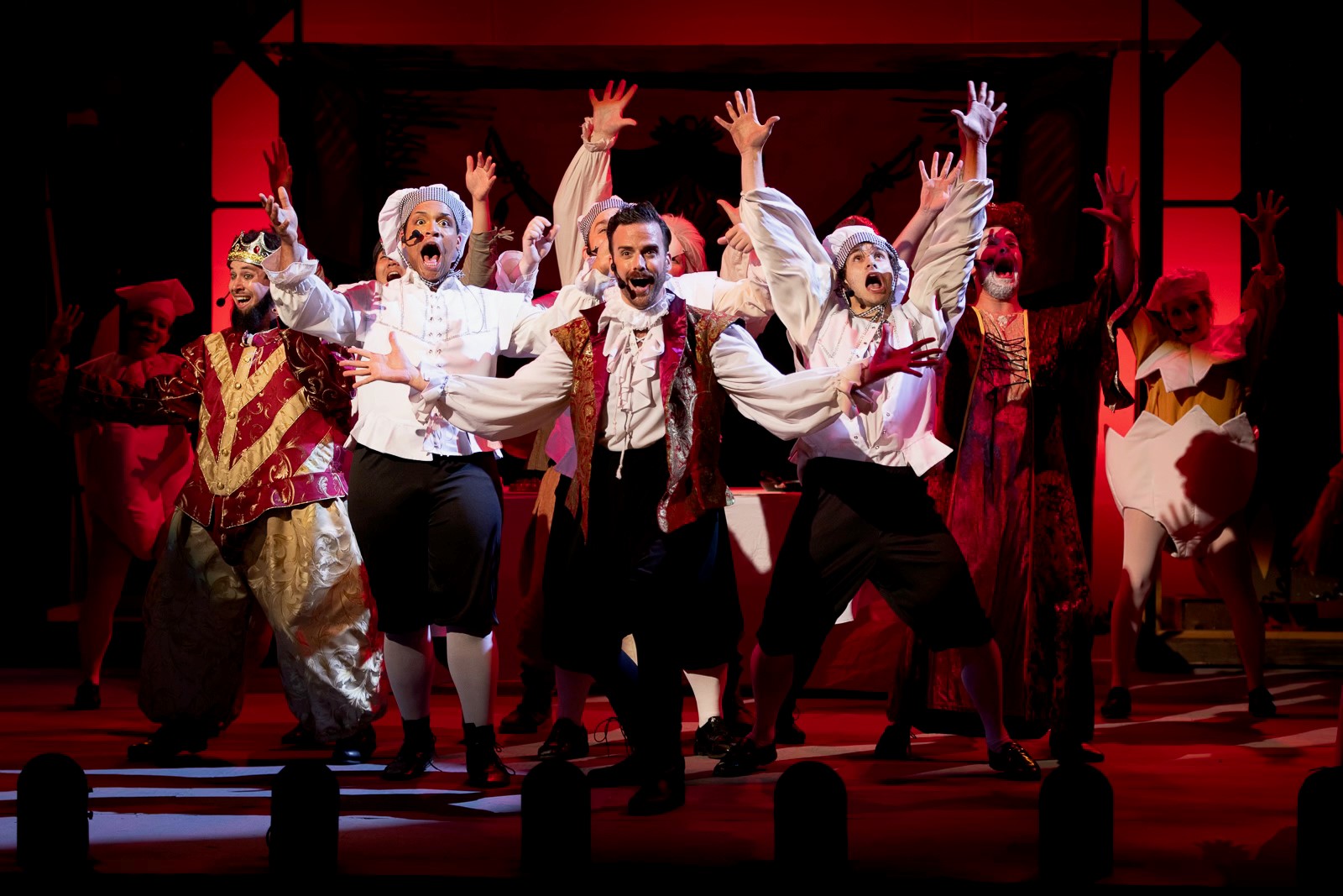 Review: 'Something Rotten!' is something great at Playhouse Stage