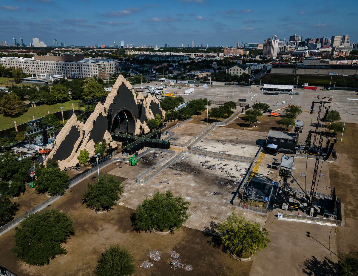 Astroworld : Grand jury declines to indict rapper Travis Scott, others